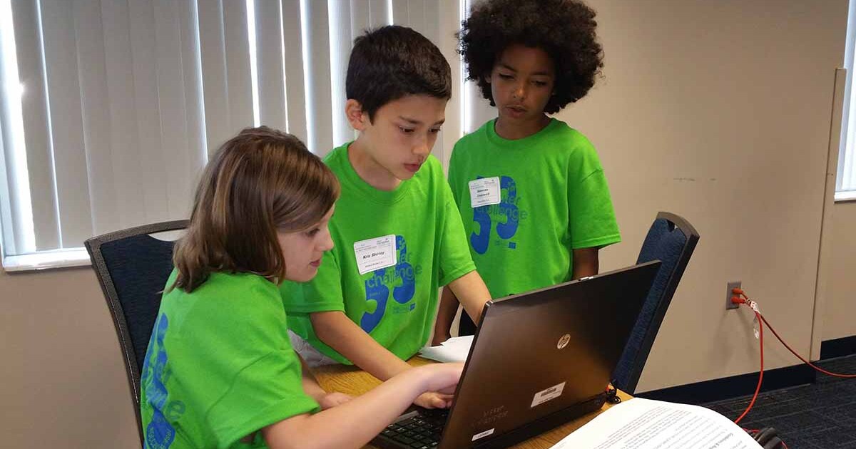 Volunteer at The Great Computer Challenge