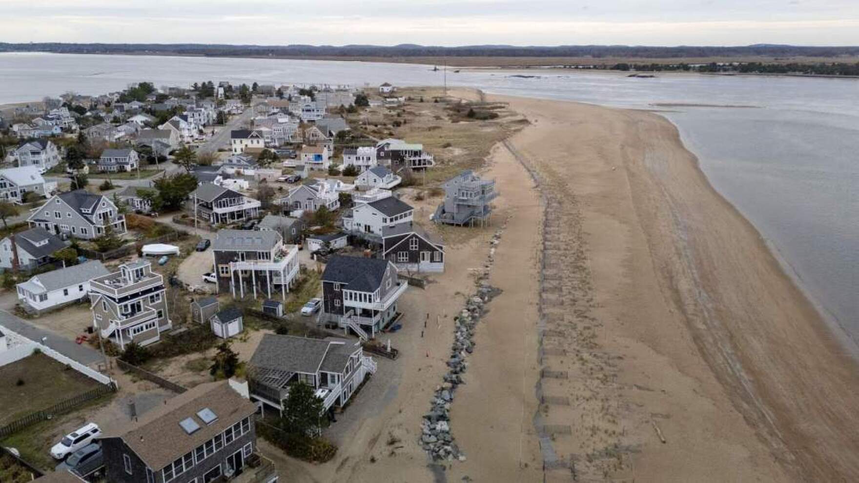 Massachusetts wants to buy coastal real estate prone to flooding | 91.5 ...