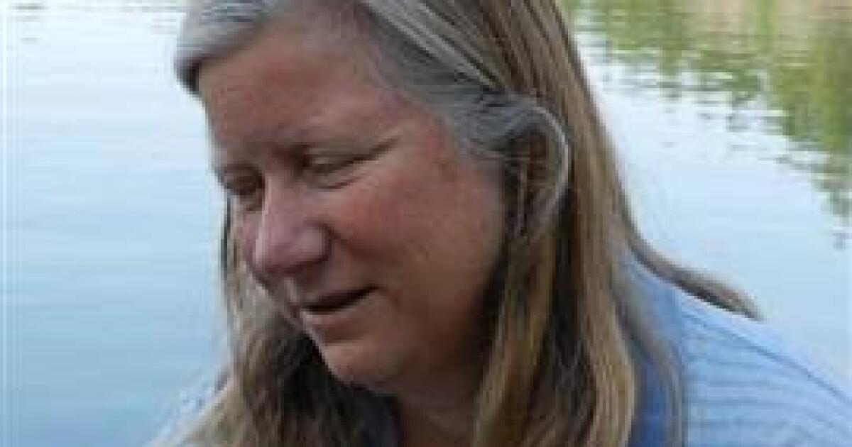 Polly Buckingham reads "I Make Soup All Winter" by Allison Hrabran