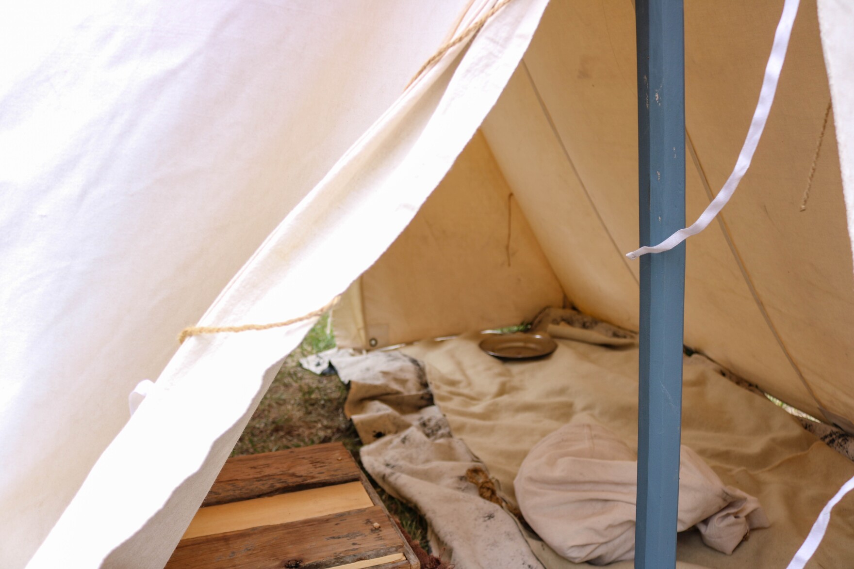 PHOTOS: Camp Floyd reenactors show off what it was like when the US Army occupied Utah | KUER