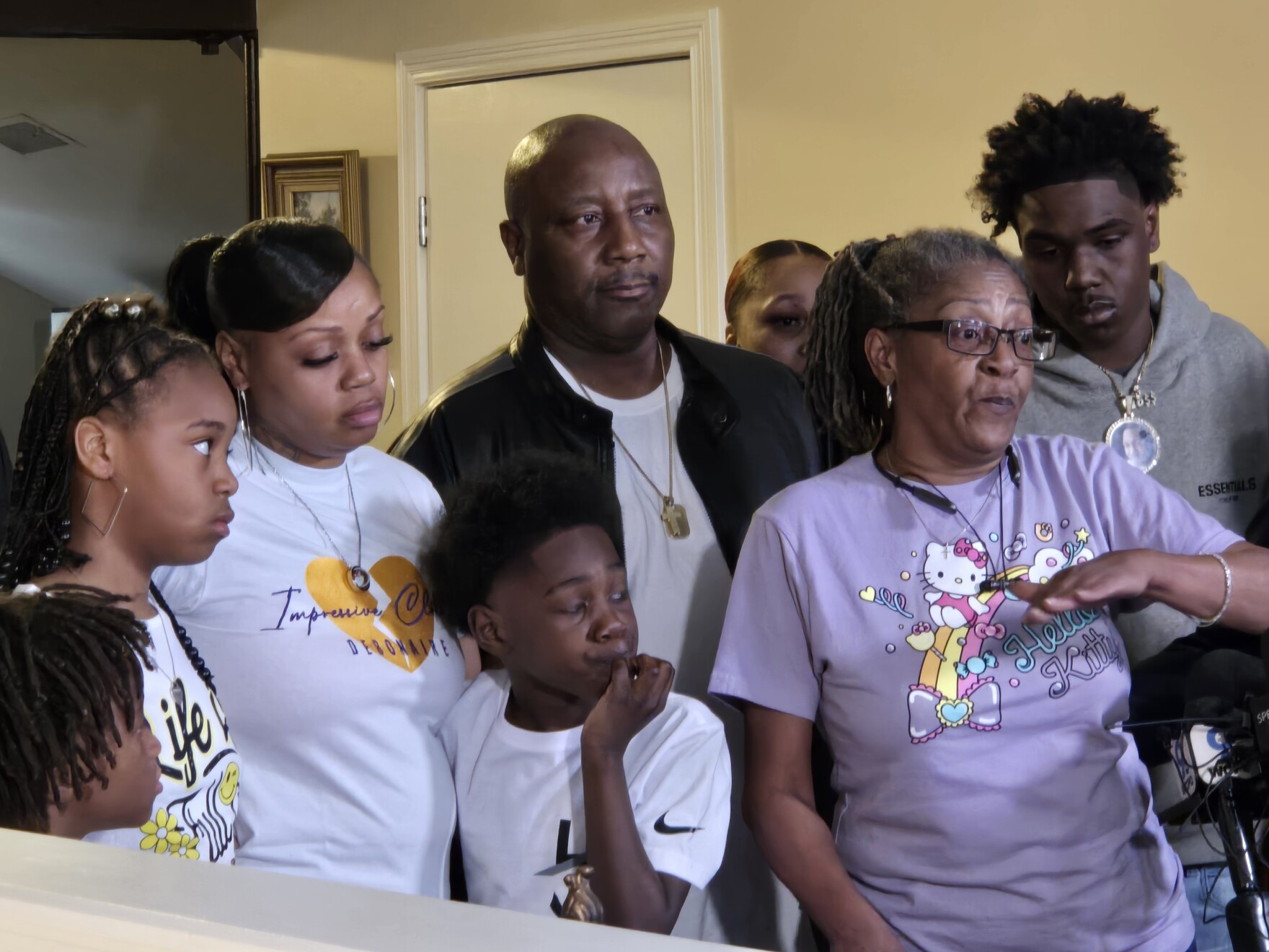 Family launches independent investigation after Ryan Hinton police ...