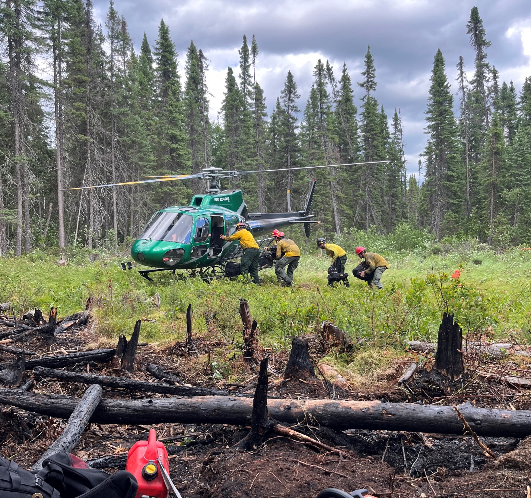 Rindge firefighter returns home from Quebec wildfires | New Hampshire Public Radio
