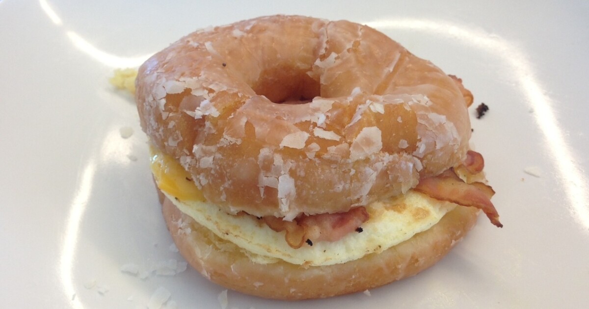 Sandwich Monday: Dunkin' Donuts Glazed Donut Breakfast Sandwich | TPR