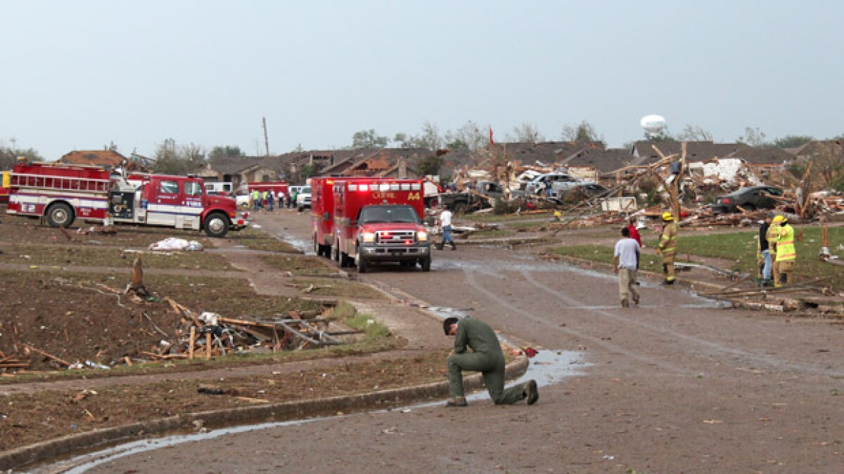 moore tornado responses