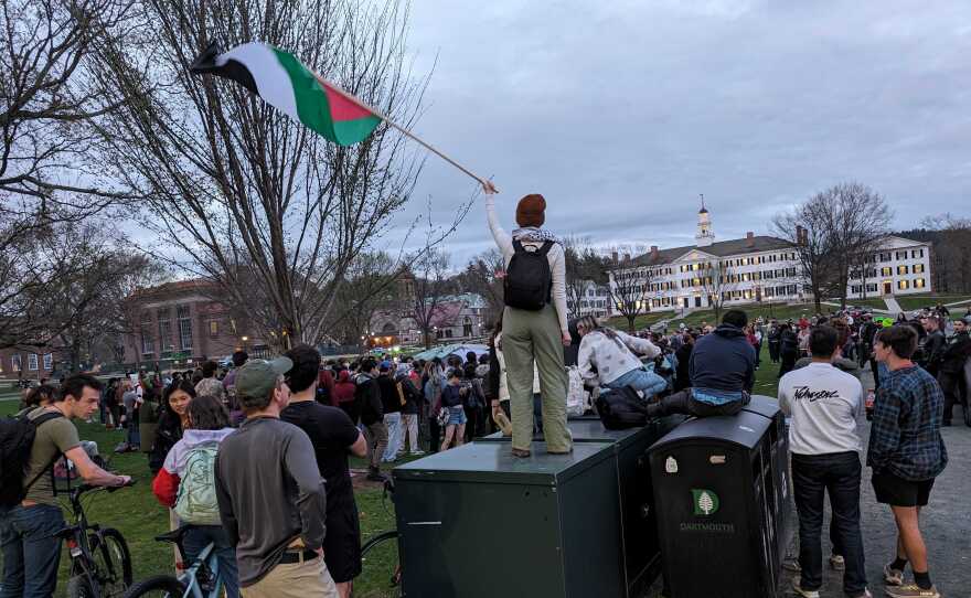 Police Break Up Palestinian Solidarity Protests Arrest Dozens At