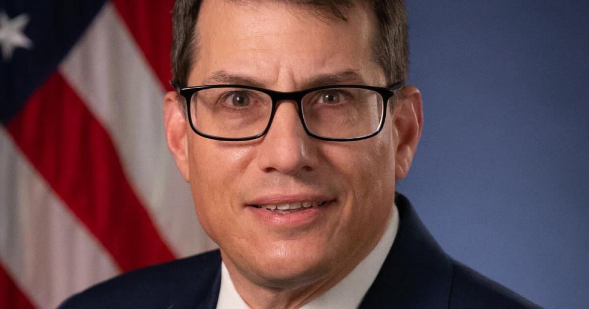 Arizona's top federal prosecutor is eyeing retirement after decades ...