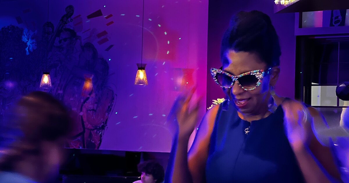 Valerie McCray wins Democratic U.S. Senate primary, making Indiana history | WVXU