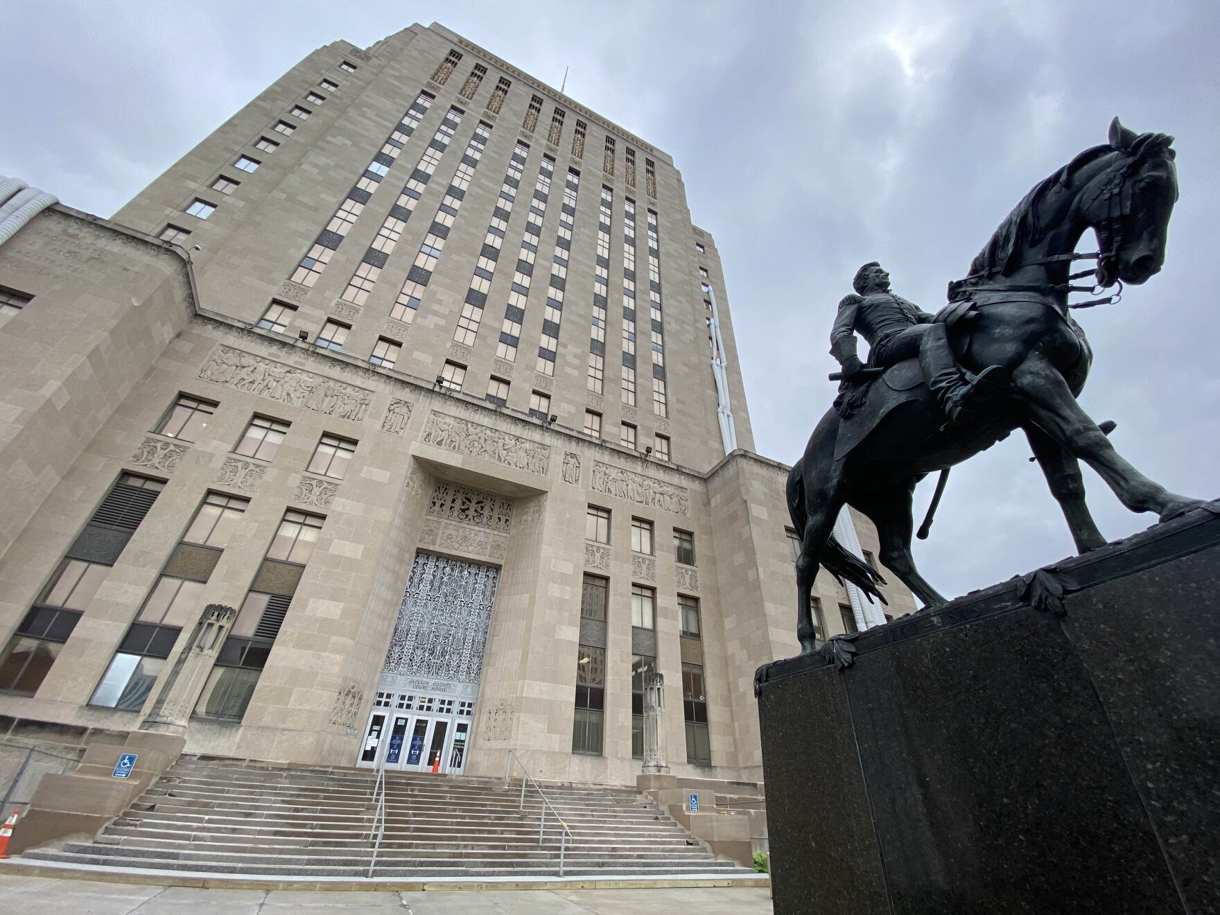 Missouri could split Kansas City from Jackson County under new Republican bill | KCUR - Kansas ...