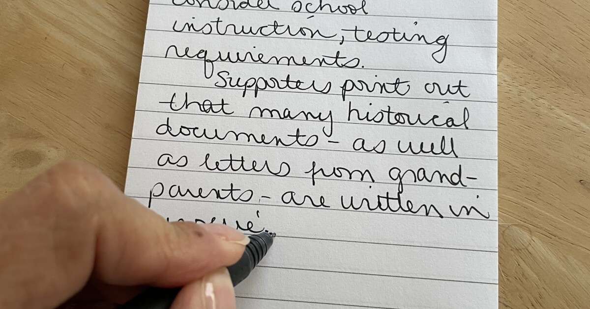 Could cursive make a comeback in Florida schools? | WUSF