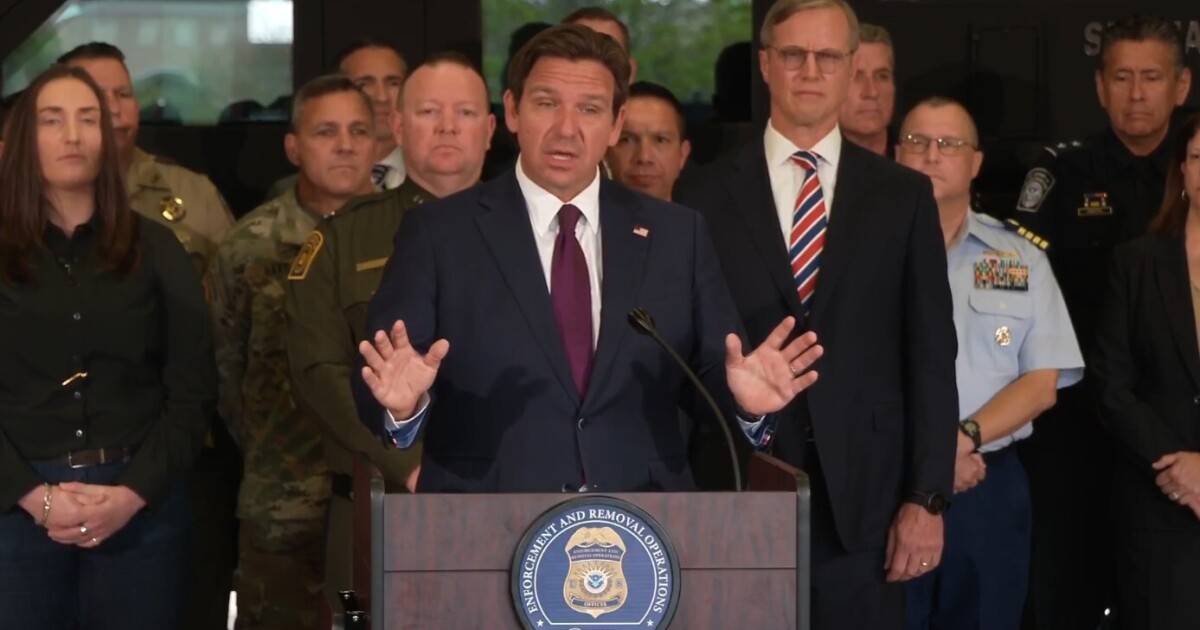 ICE joins DeSantis in touting one-week record of arresting 1,120 people in the US illegally | WUWF
