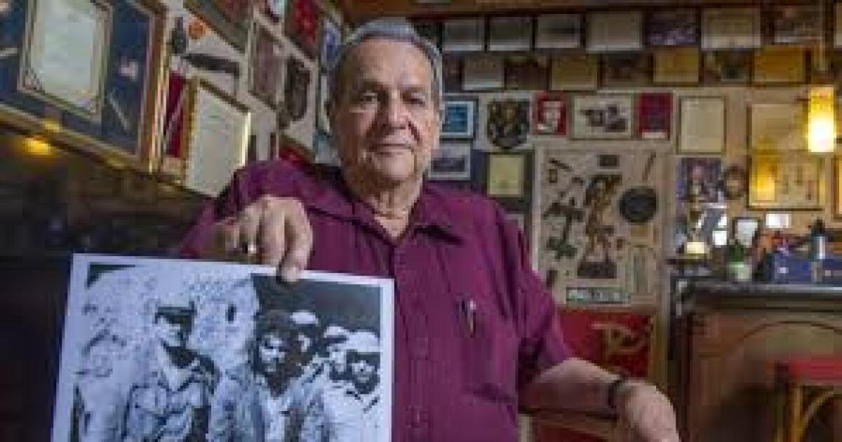 Cuban ex-CIA agent Felix Rodriguez: From Bay of Pigs to Che Guevara's ...