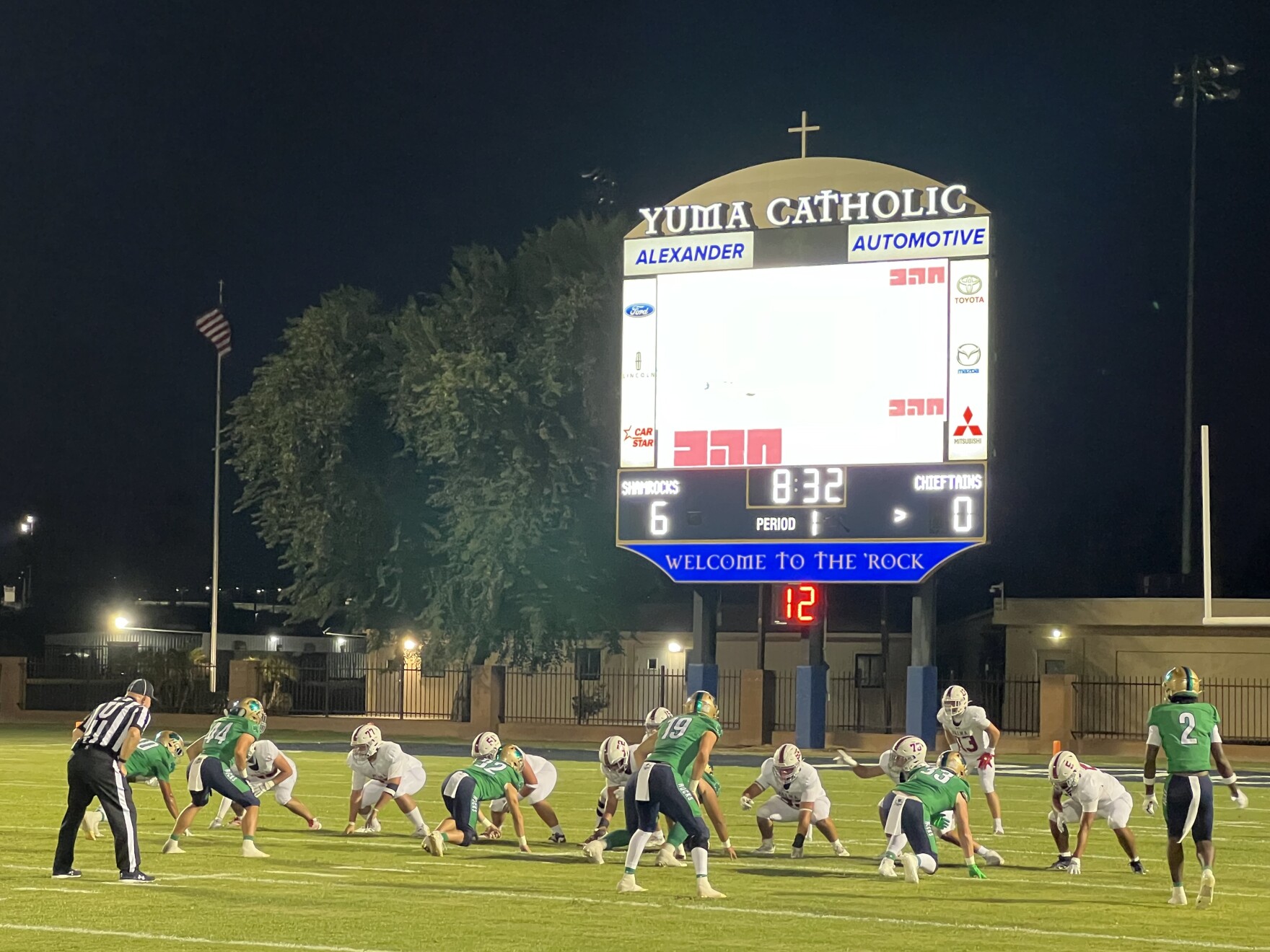 Yuma Catholic HS Football beats Salinas school in Salad Bowl