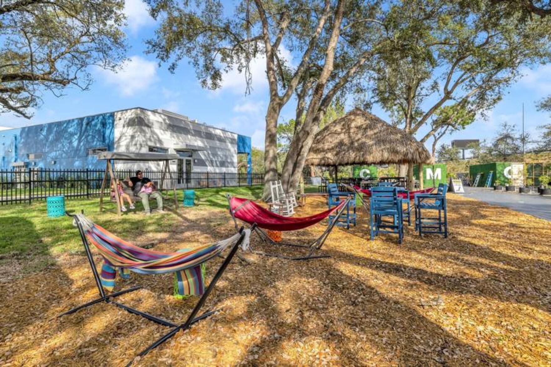 Miami Gardens renames Rolling Oaks Park despite resident pushback | WLRN