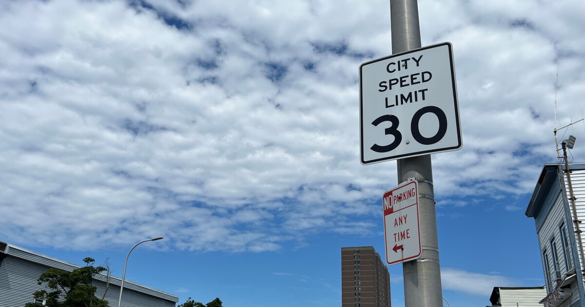 City of Albany drops speed limit to 25 | WAMC