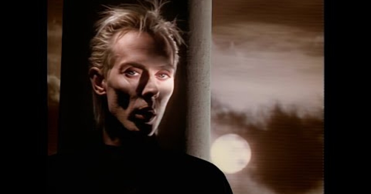 Today's ear X-tacy: Peter Murphy "Cuts You Up"
