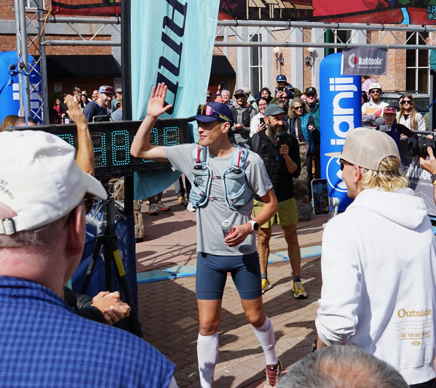 Dan Green, Rachel Entrekin set new records in Cocodona 250