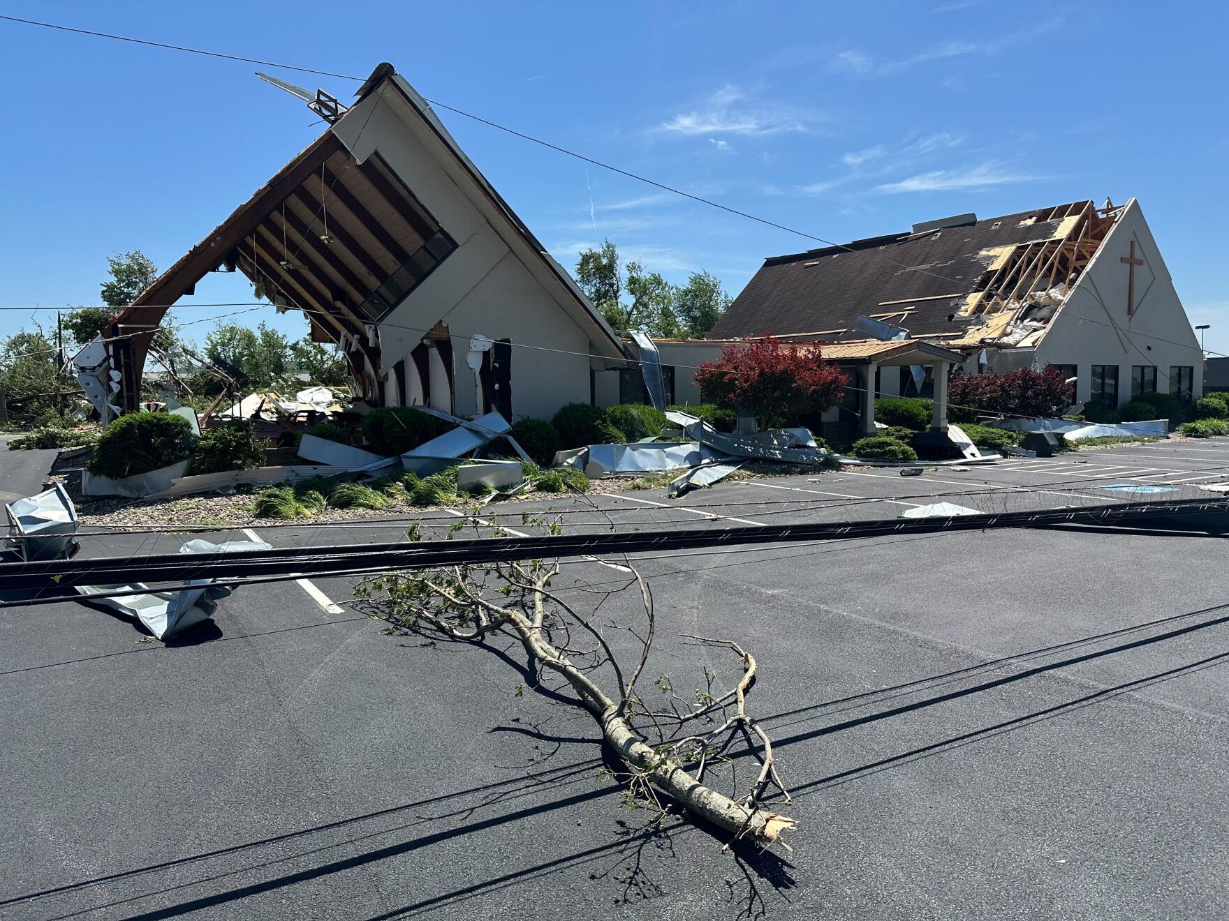 At least 18 dead in Ky. following severe storms, governor says | WKMS