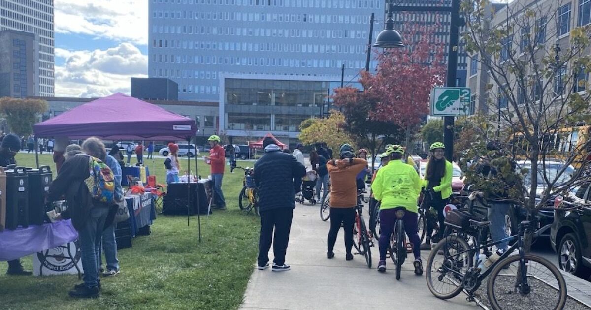 Early voting is underway | WXXI News