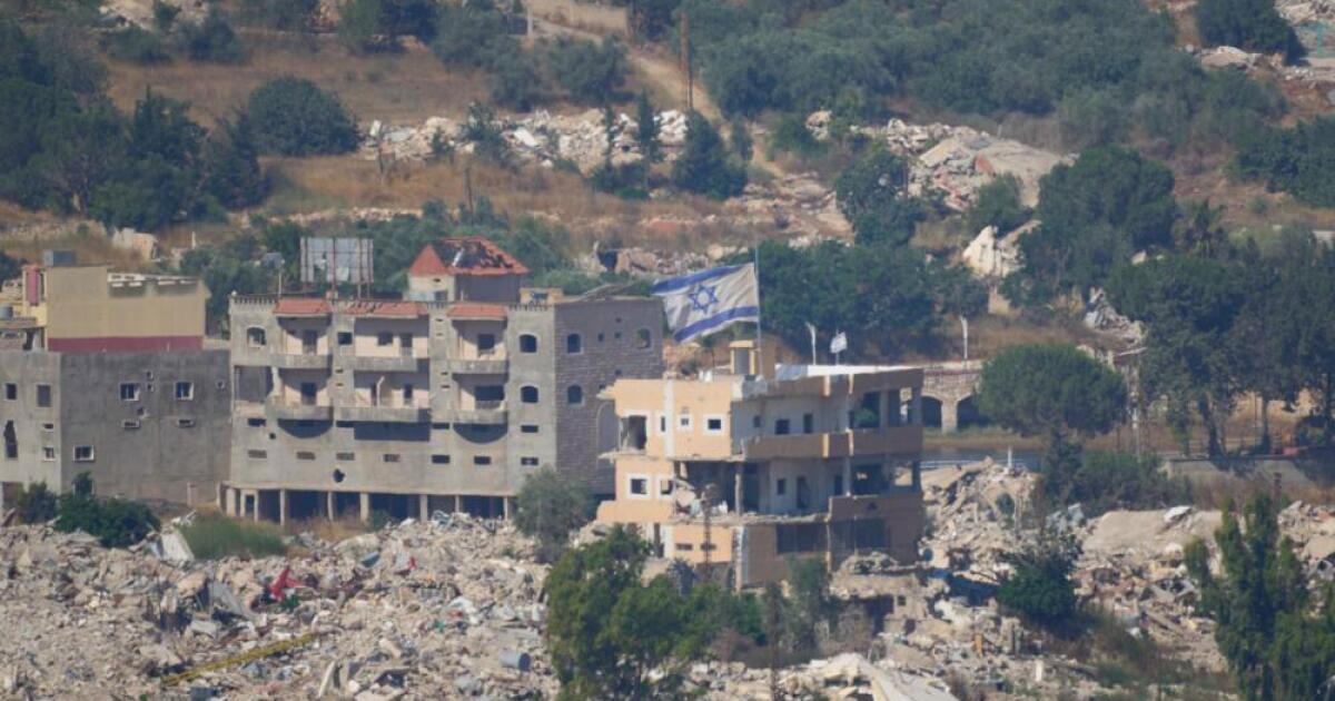 New deal would let Israel leave troops in Lebanon. What does that mean ...
