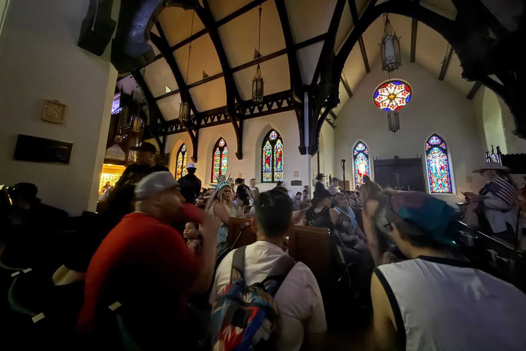 ‘Please have sanctuary’: During SLC’s No Kings shooting, St. Mark’s became a refuge | KUER