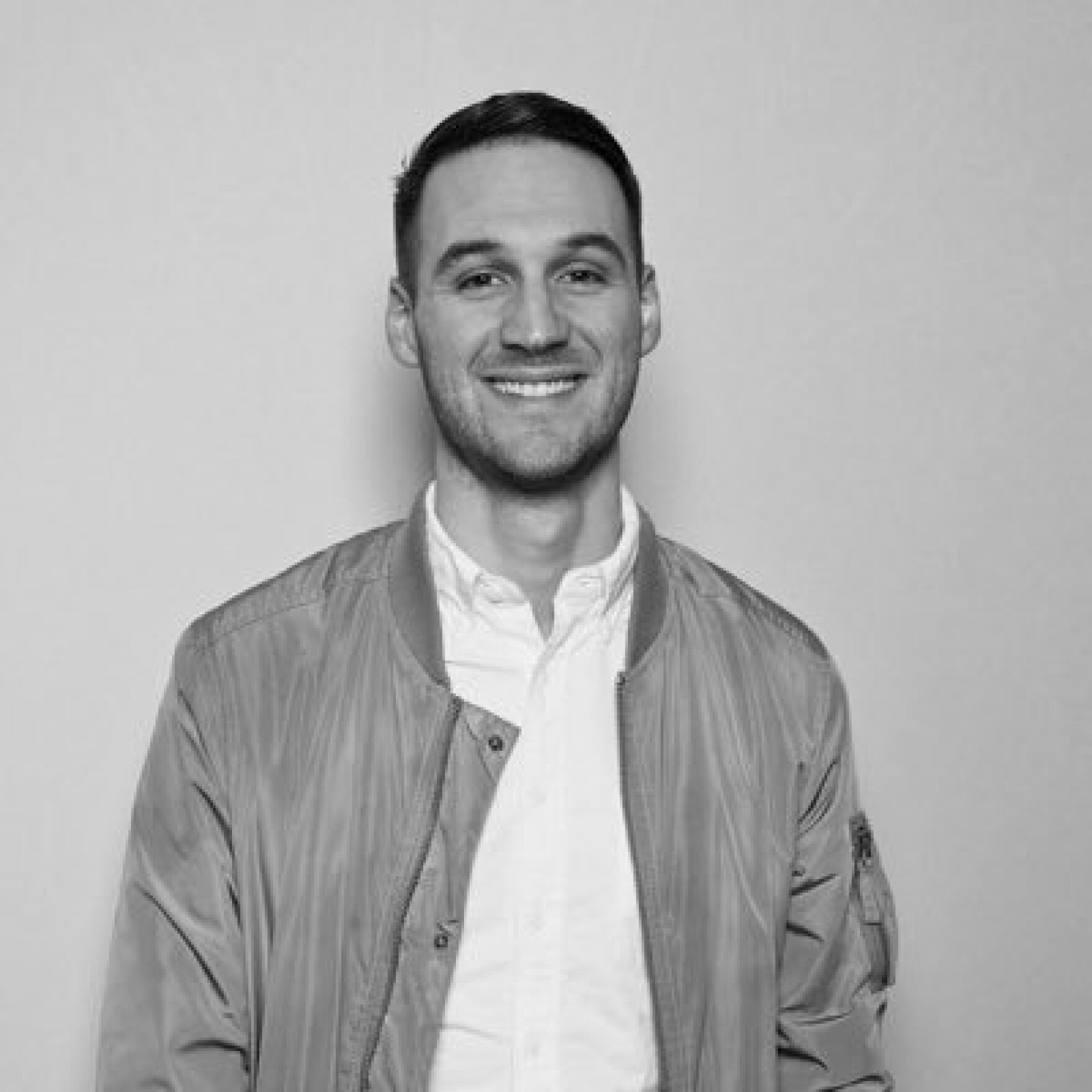 NPR's Zach Mack probes father's 'Alternate Realities' in new 'Embedded' series | WAMC