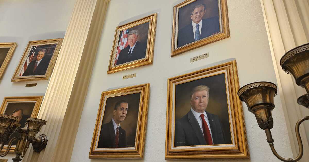 Trump demands 'purposefully distorted’ portrait be removed from ...