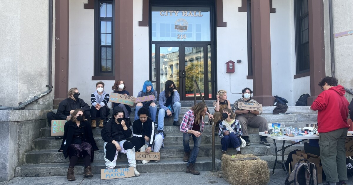 Police dismantle community organized 'Moose Camp' for unhoused ...