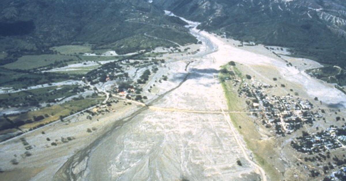 lahar volcano description