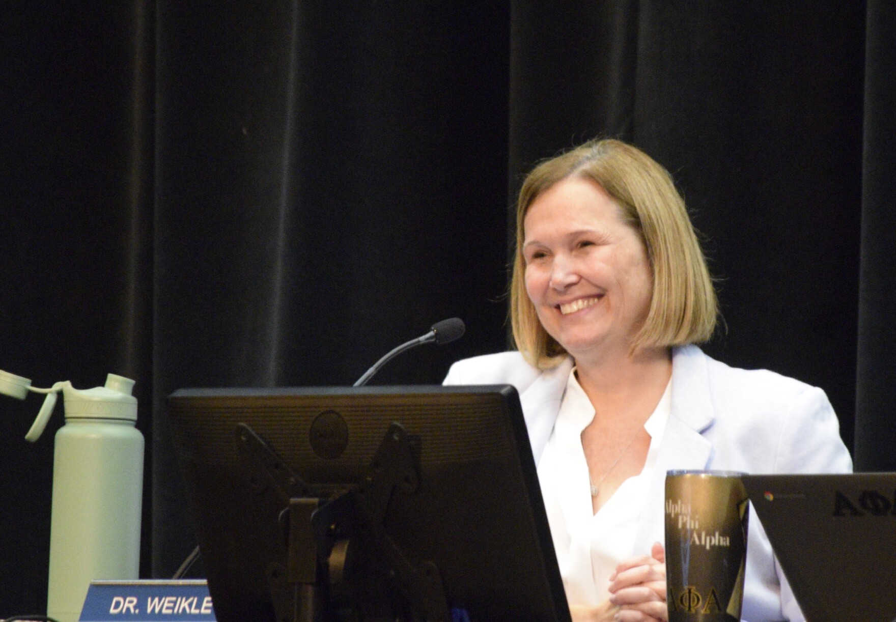 Unit 5 board presented outline of annual budget, OKs new contract for ...