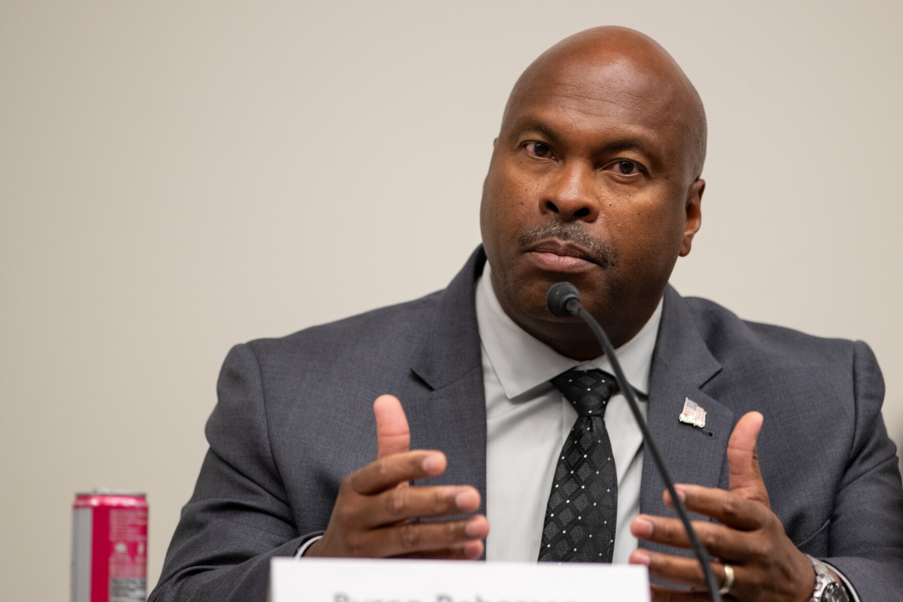 Johnson County elects Democrat Byron Roberson as its next Sheriff ...