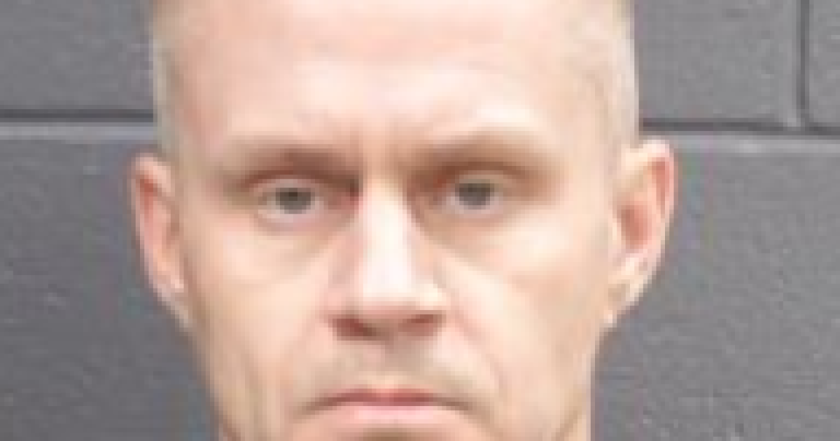 Parolee arrested for bond violations after he flees from Alger County ...