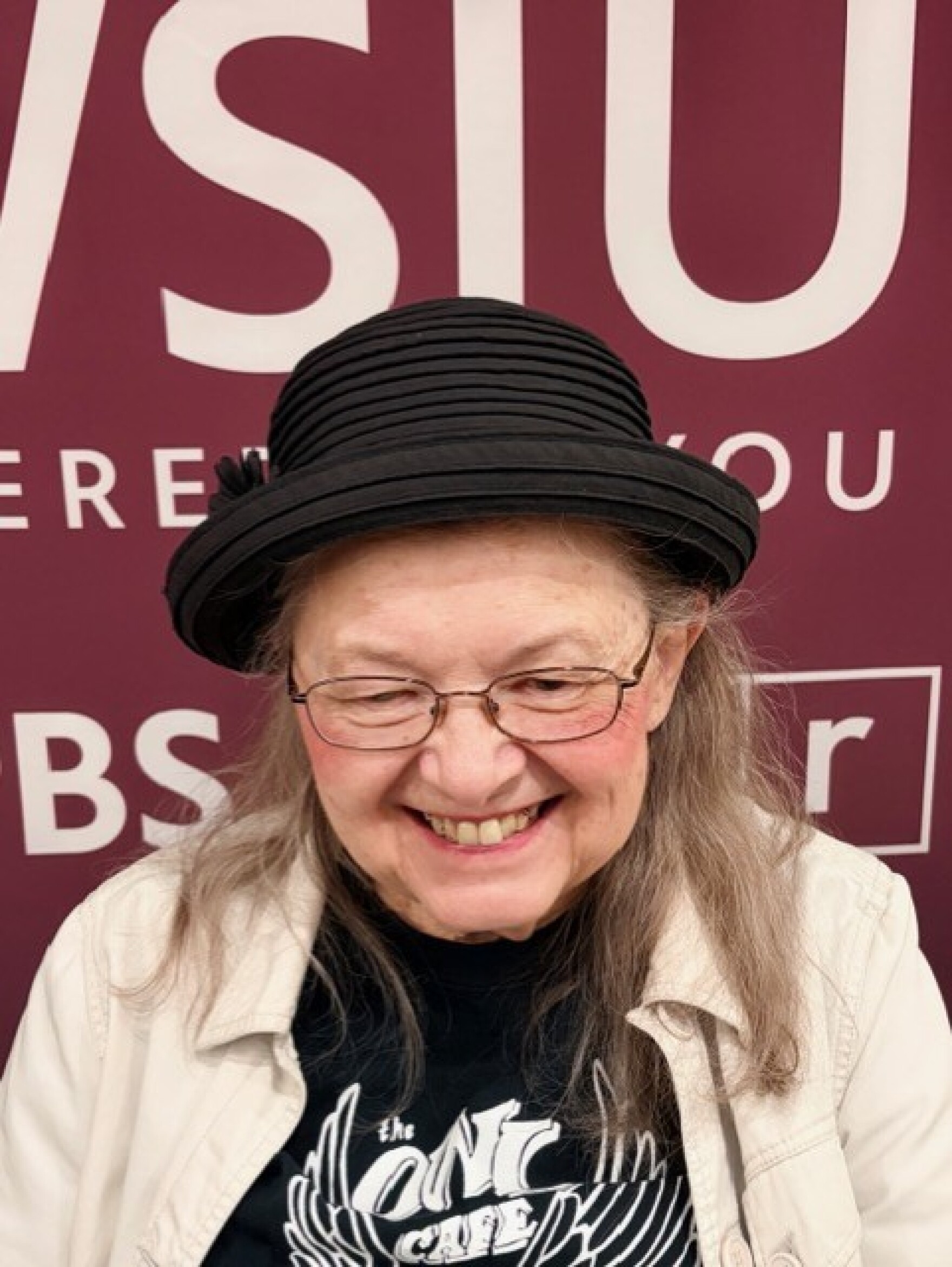 Reading Baseball: Anita the Hat meets Harry the Hat | WSIU