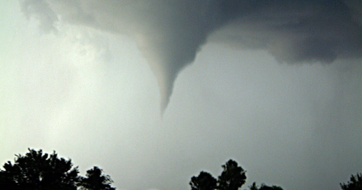 tornado cloud formation