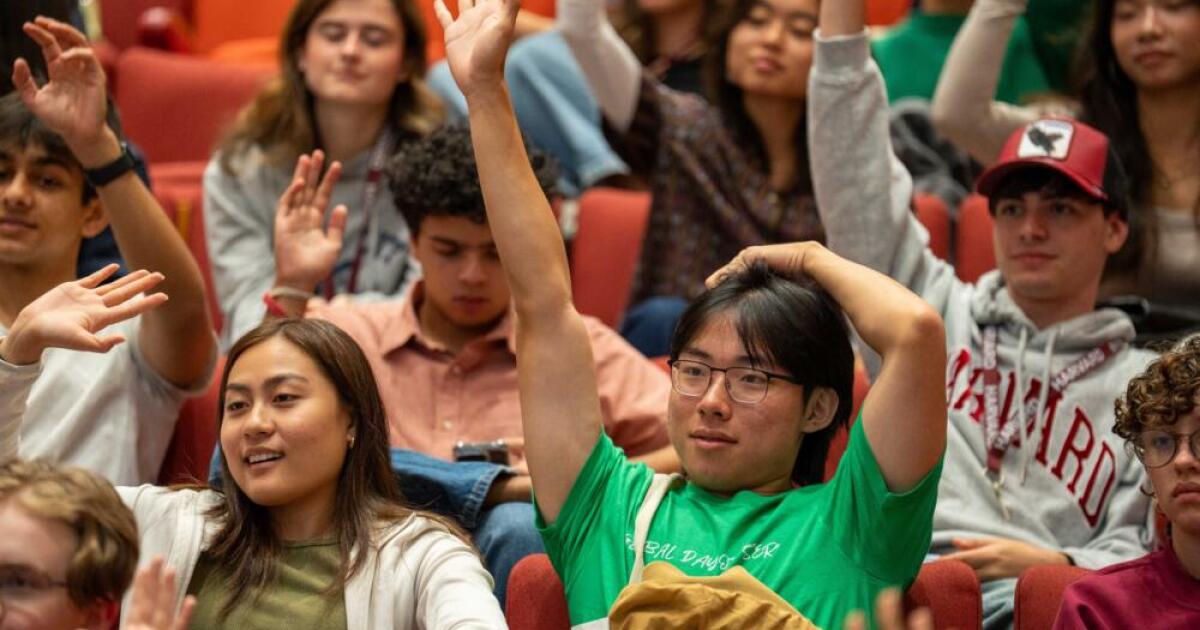 Can a trivia platform help people break their partisan echo chambers?