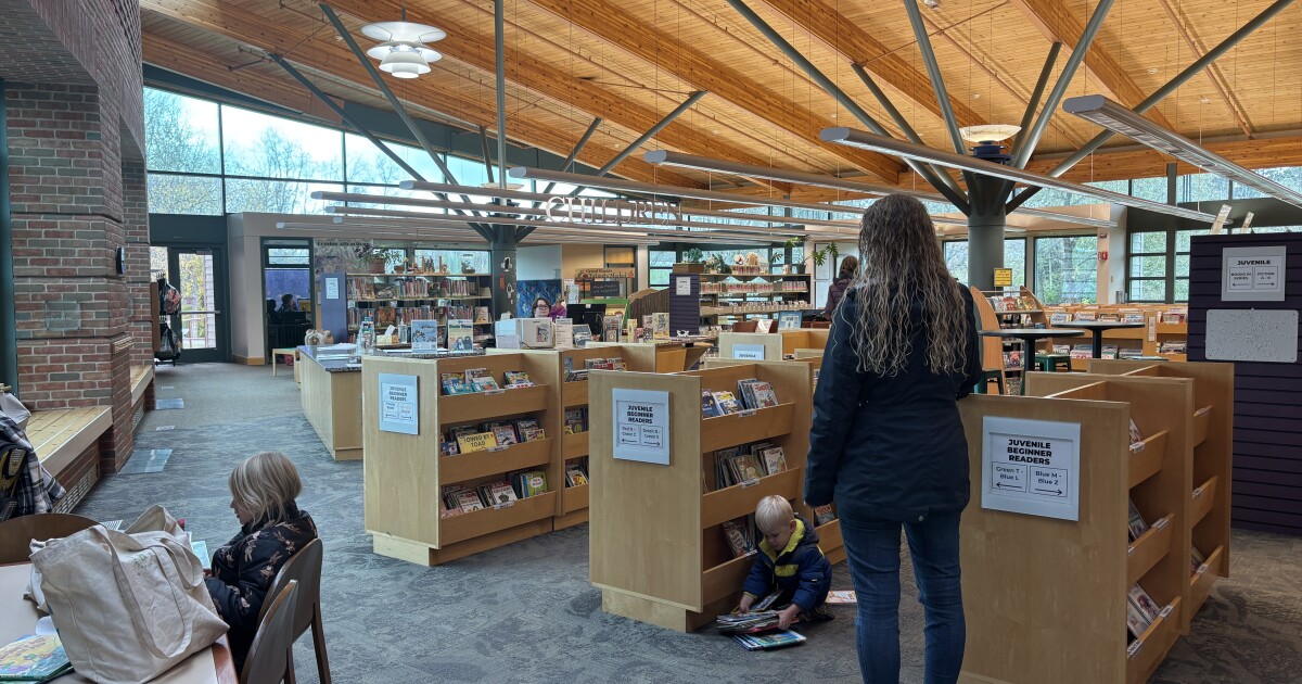 Grand Rapids library cuts mean slower service, fewer hours, programs | KAXE