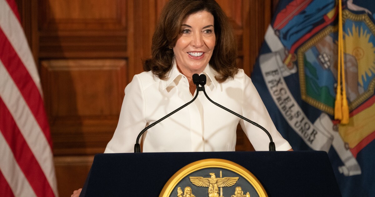 Hochul to be sworn in Sunday as New York's first elected female ...