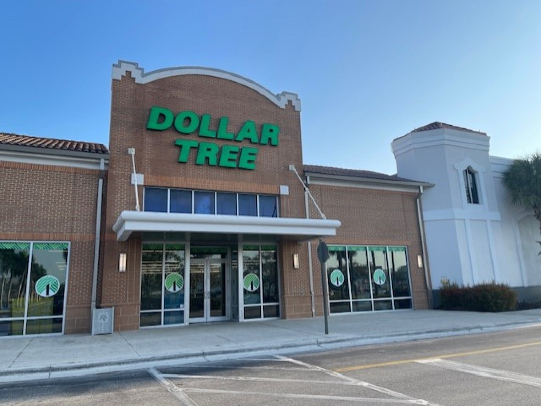 Nearly 1,000 Dollar Tree, Family Dollar stores to close after surprise ...