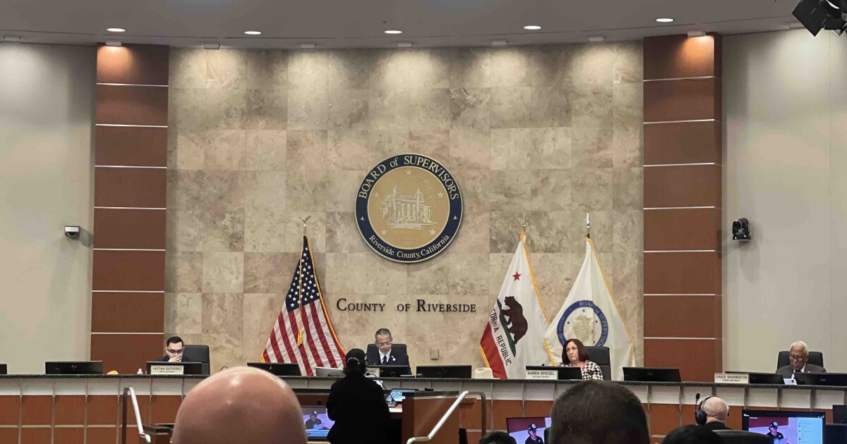 Riverside County backs immigrant support measures despite concerns ...