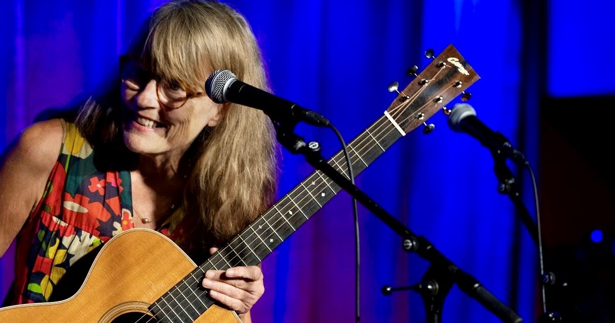 Founding member of the trio "The Roches" Terre Roche | WAMC