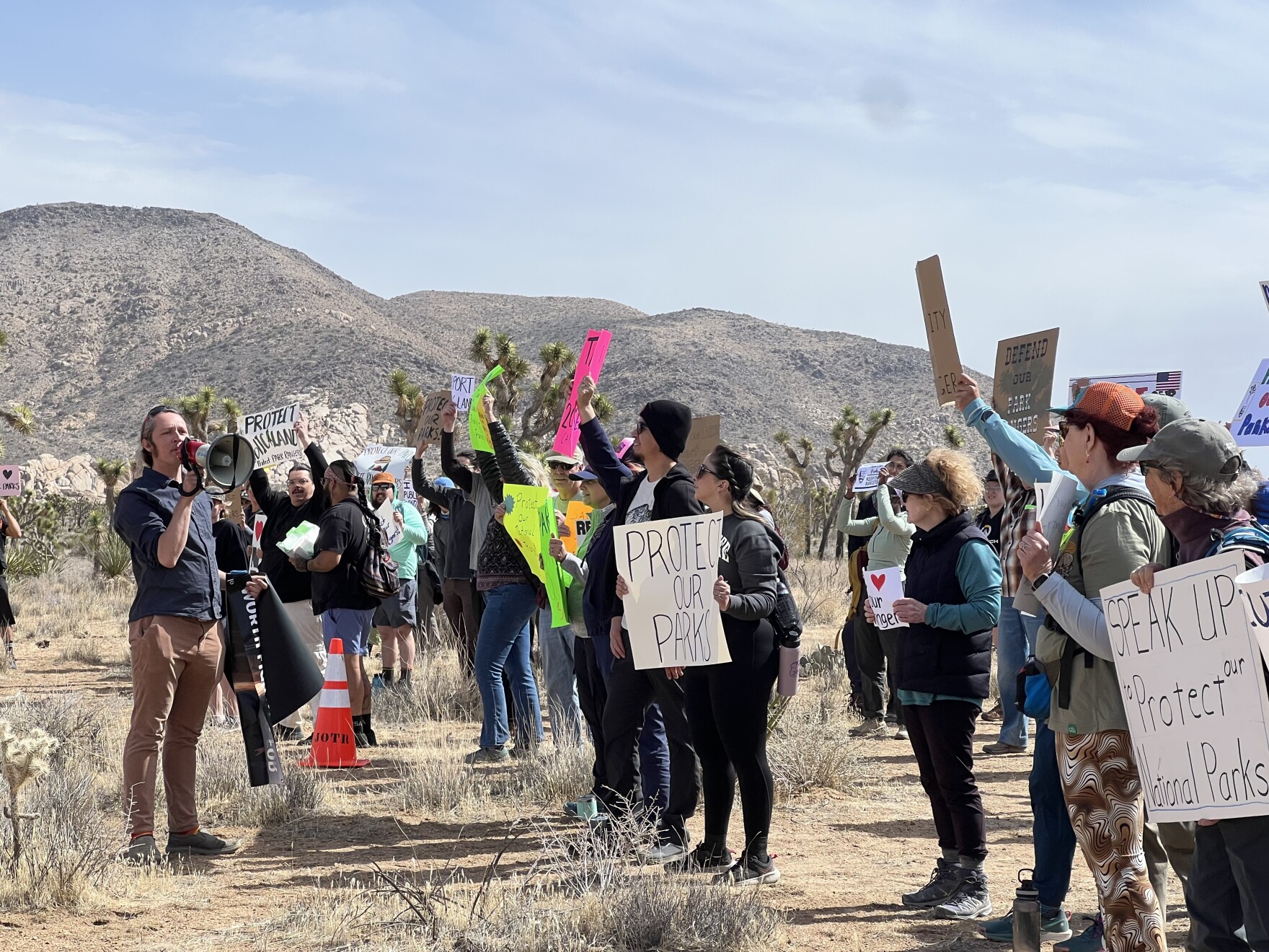 Hundreds gather at Joshua Tree National Park to protest federal cuts ...