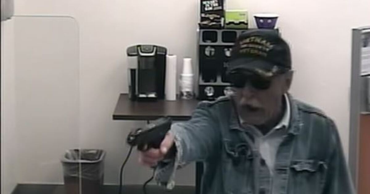 Armed bank robber, 71, pleads guilty to Fort Myers Halloween heist ...