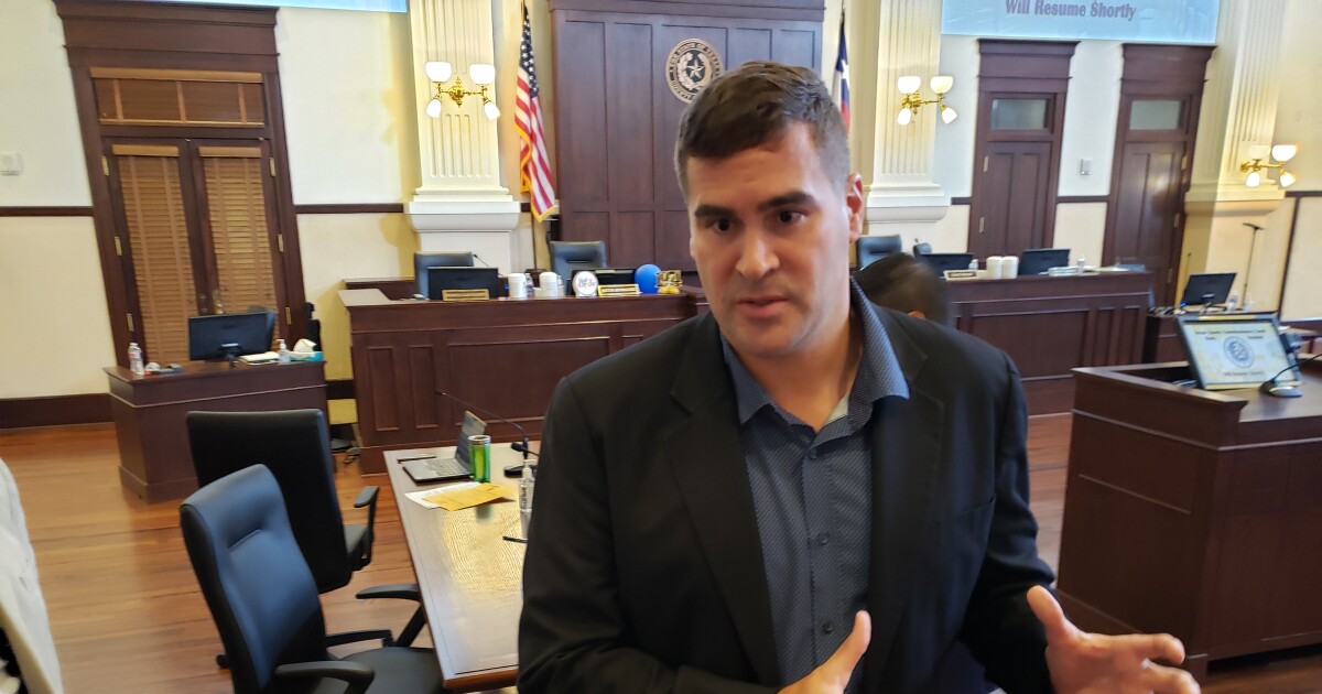 Bexar County commissioner touts county's new online transparency | TPR