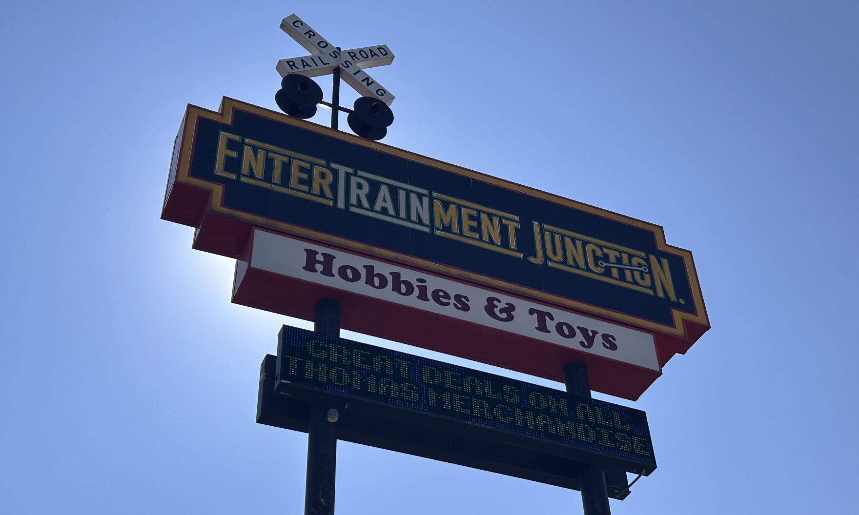 All aboard! Last chance to see Ohio attraction, 'world's largest ...