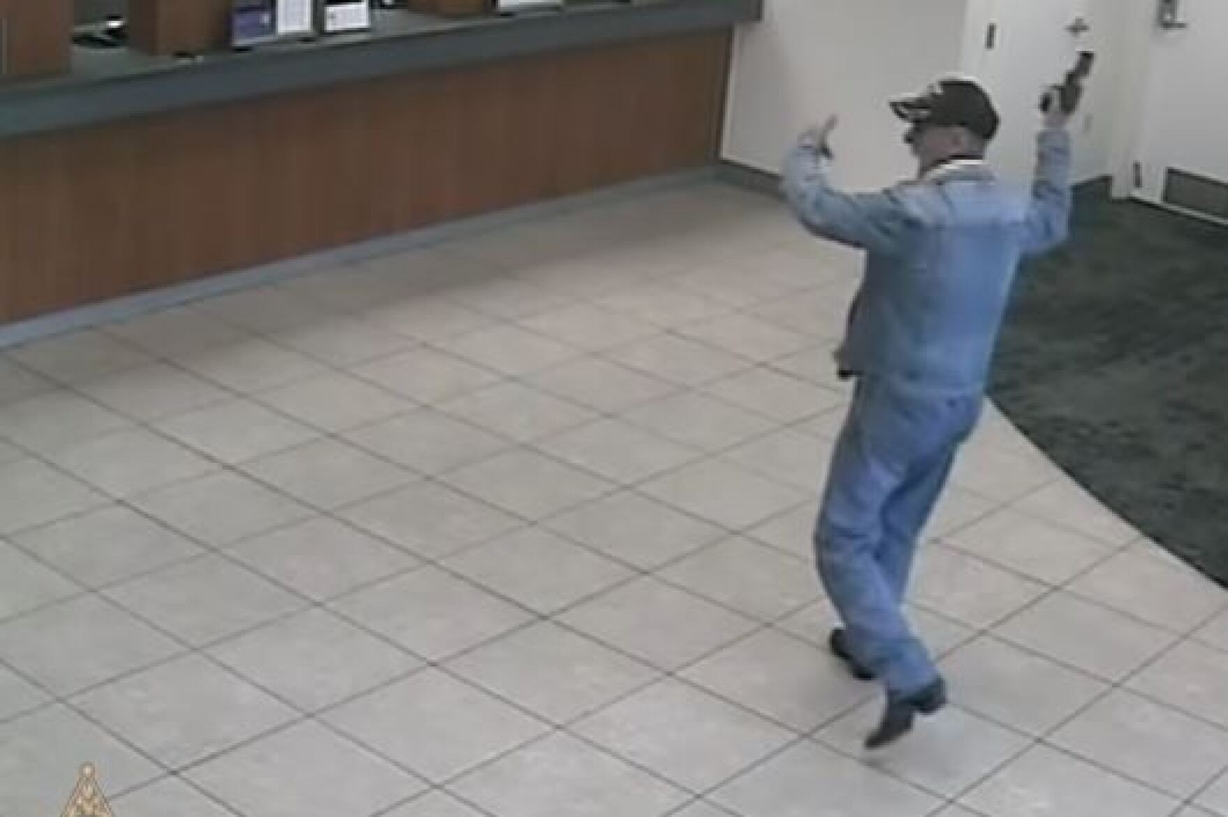 Armed bank robber, 71, pleads guilty to Fort Myers Halloween heist ...