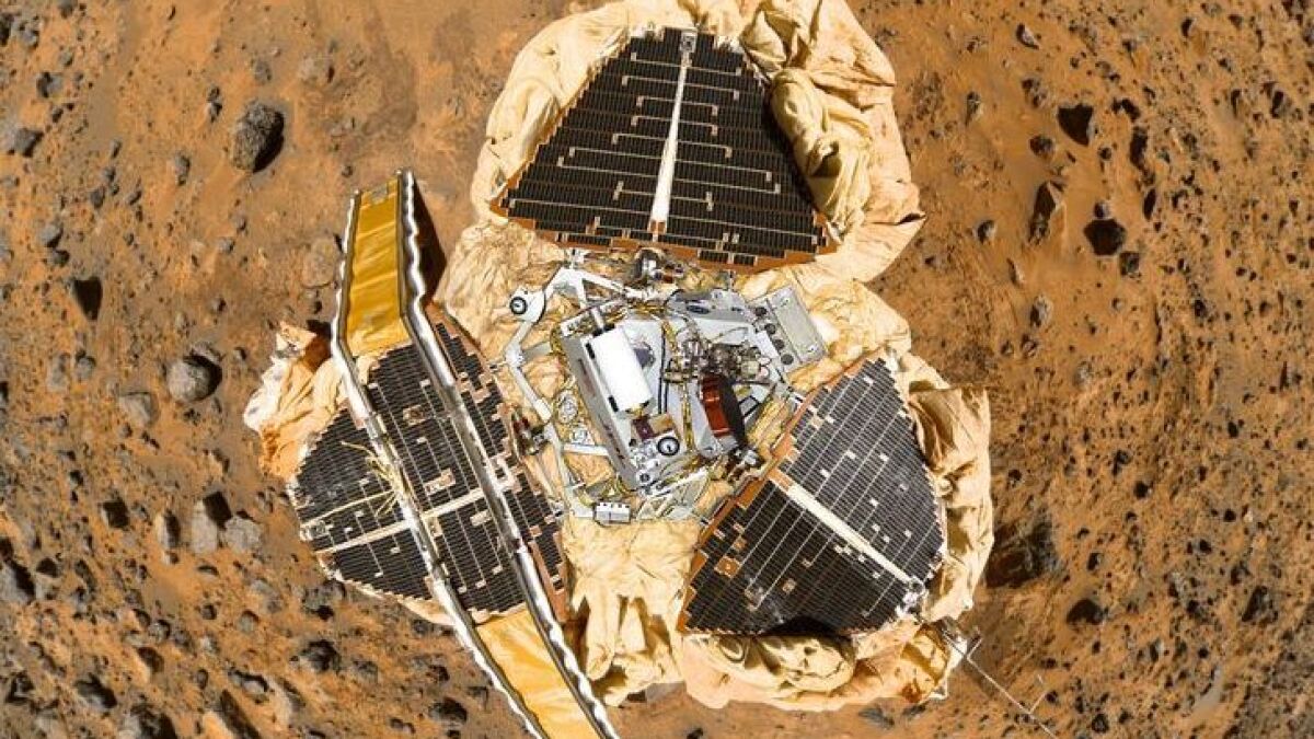 mars pathfinder launch date