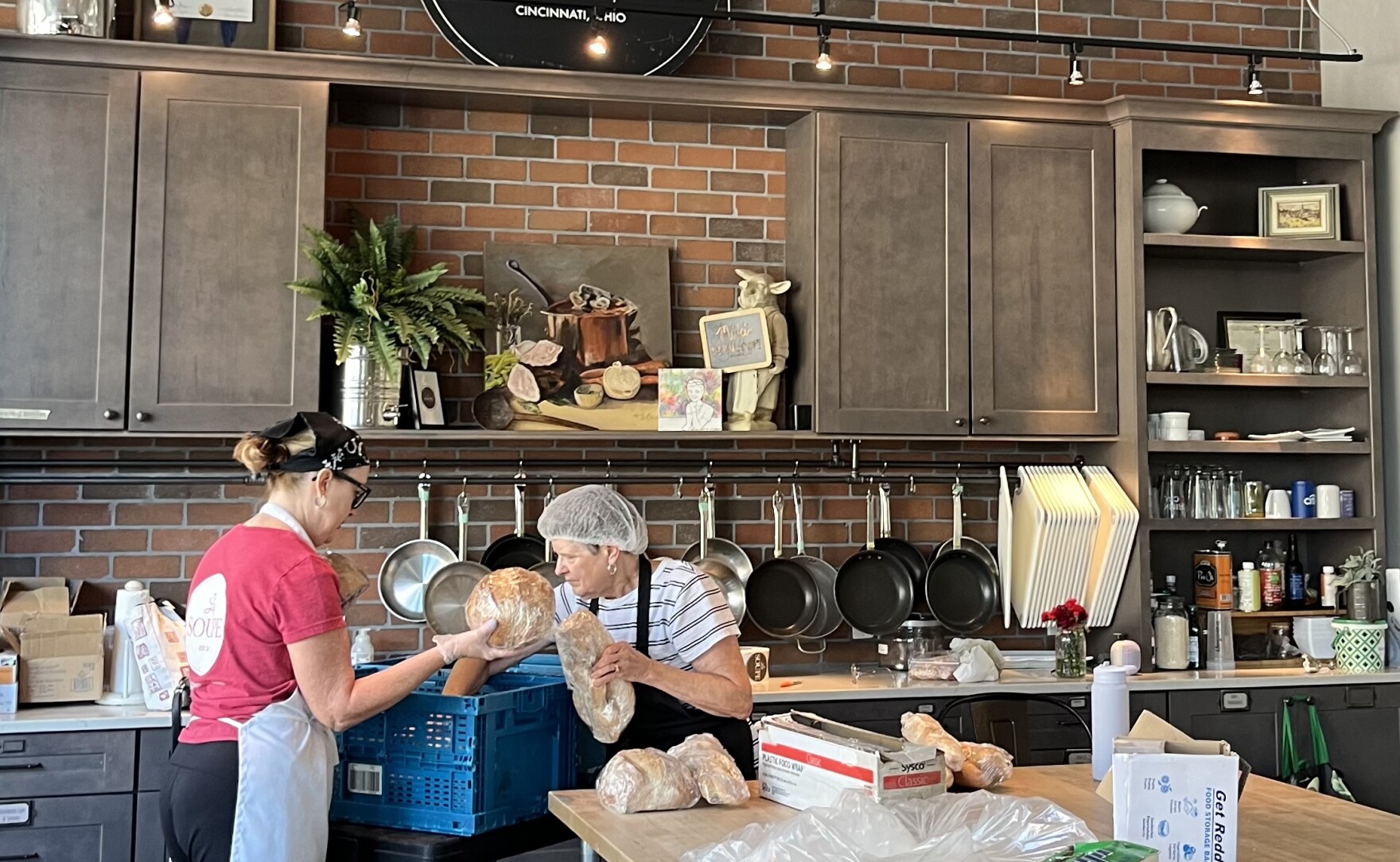 La Soupe's 'cooking improv' class helps reduce waste, food insecurity ...
