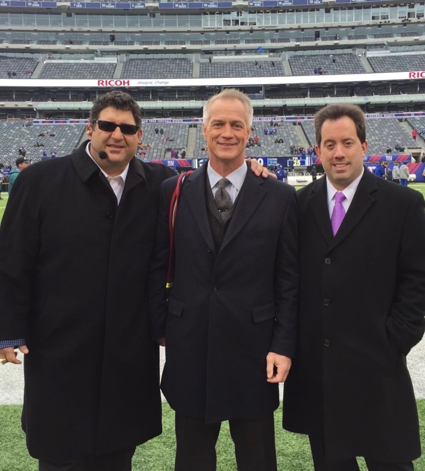 Veteran play-by-play announcer Kenny Albert gets personal in "A MIC for All Seasons" | WBGO Jazz