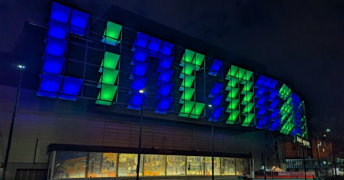 Duke Energy Convention Center's iconic 'Cincinnati' sign to be replaced ...