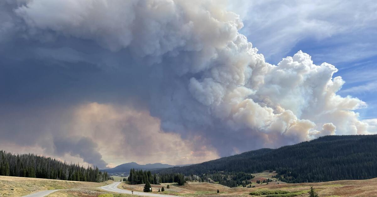 Evacuation notices remain in effect in Fremont County due to Fish Creek ...
