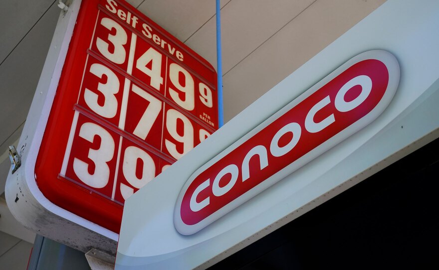 conoco gas station careers